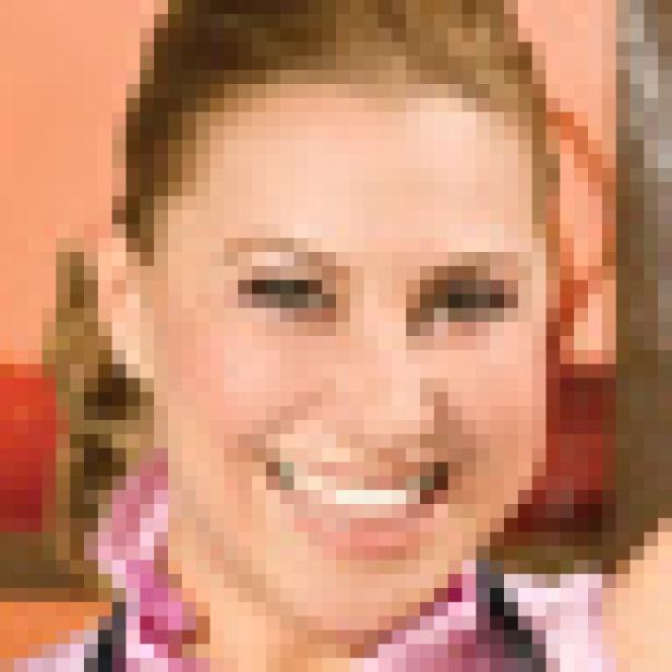 Aria Kagan | Food Network