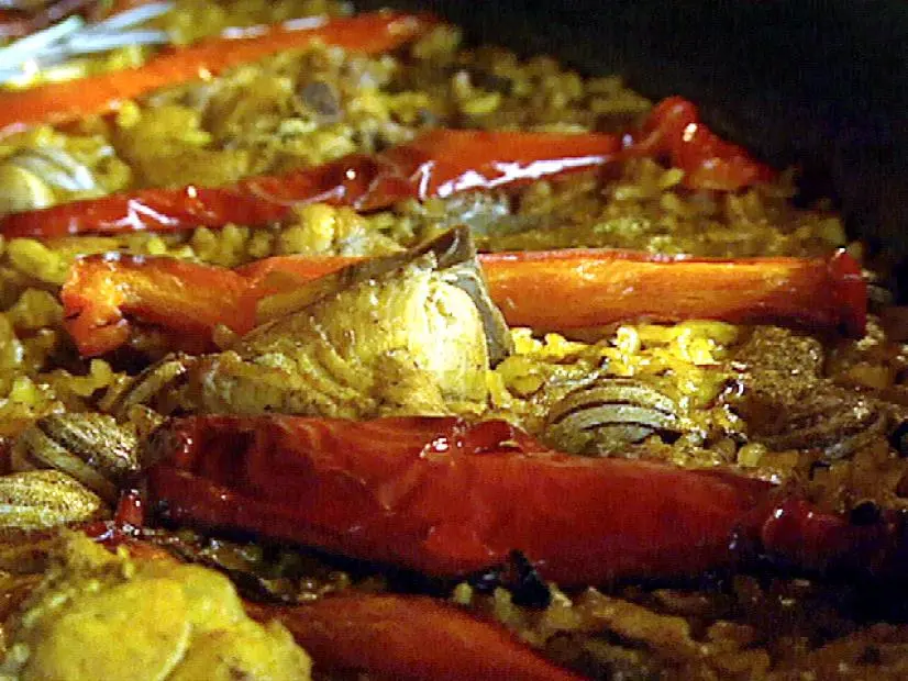 Paella Valenciana Recipe | Food Network
