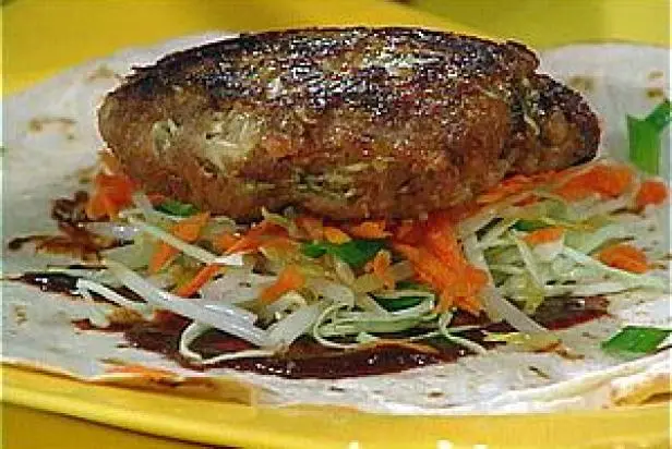 Moo Shu Pork Pockets Recipe | Rachael Ray | Food Network