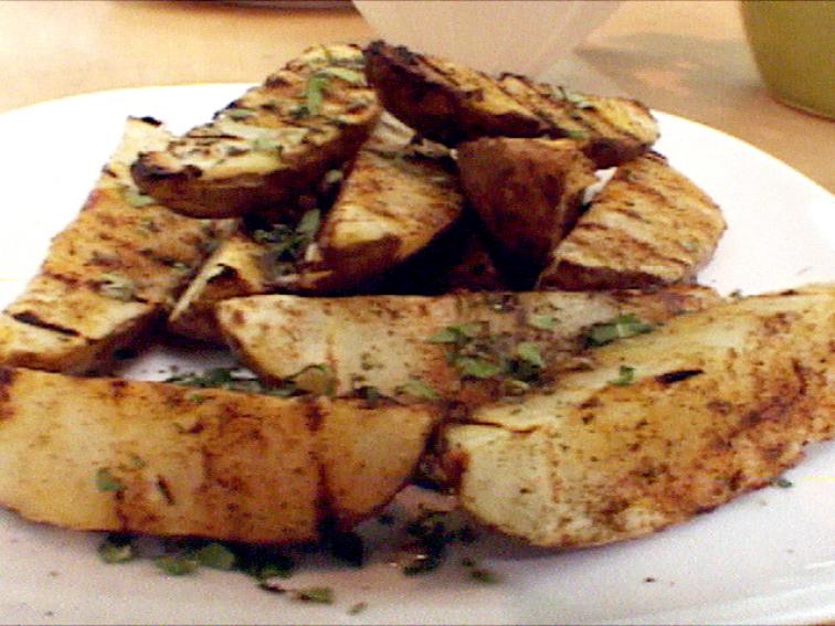 Seasoned Grilled Fries Recipe | Bobby Flay | Food Network