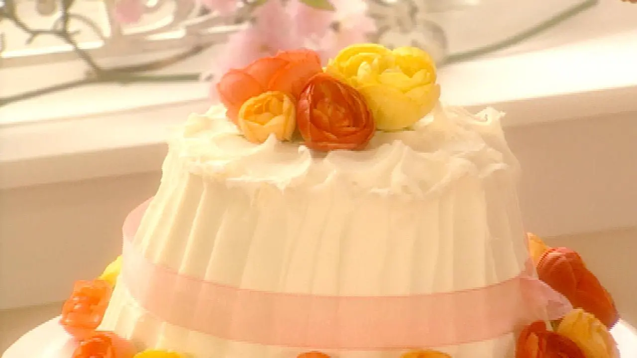 Mother's Day Bonnet Cake Recipe | Sandra Lee | Food Network