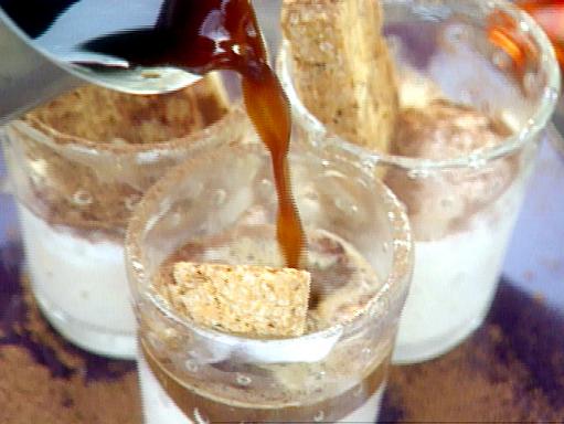 Hazelnut Ice Cream Sundae Recipe | Michael Chiarello | Food Network