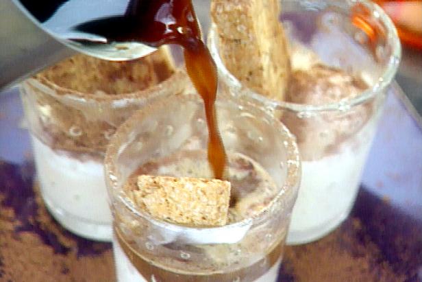 Hazelnut Ice Cream Sundae Recipe | Michael Chiarello | Food Network