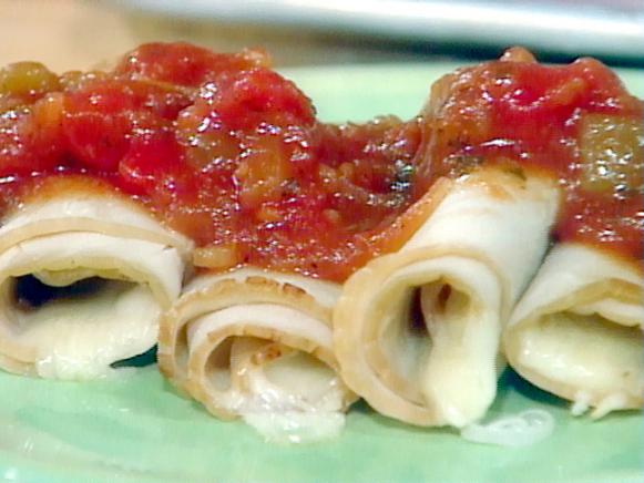 Southwestern Turkey Salsa Roll Recipe | Food Network