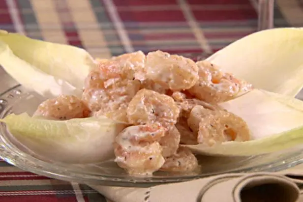 Rock Shrimp with Spicy Creamy Sauce Recipe | Sandra Lee | Food Network