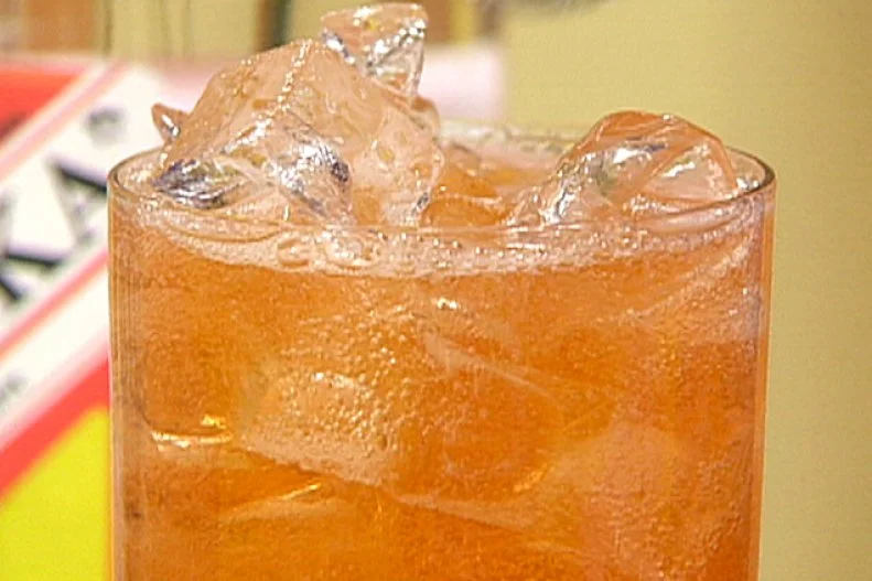 20 Crisp Vodka Cocktails You'll Want To Mix Up Tonight | Food Network