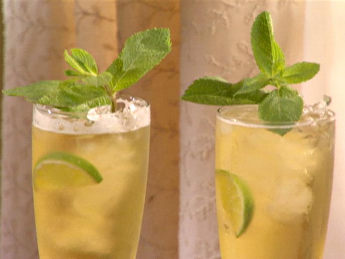 Cowboy Cocktail Recipe | Sandra Lee | Food Network