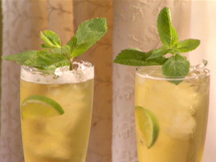 Cowboy Cocktail Recipe | Sandra Lee | Food Network