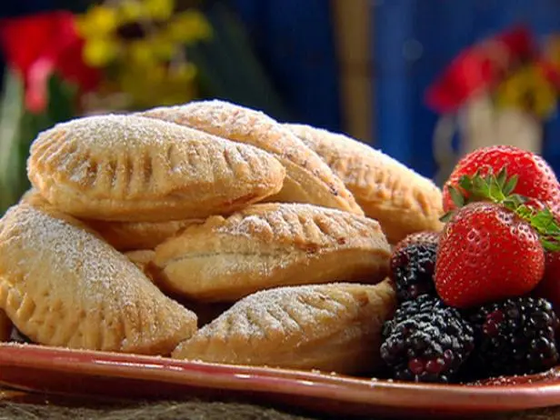 dessert empanada