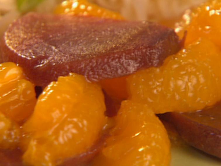 Mandarin Beet Salad Recipe | Robin Miller | Food Network