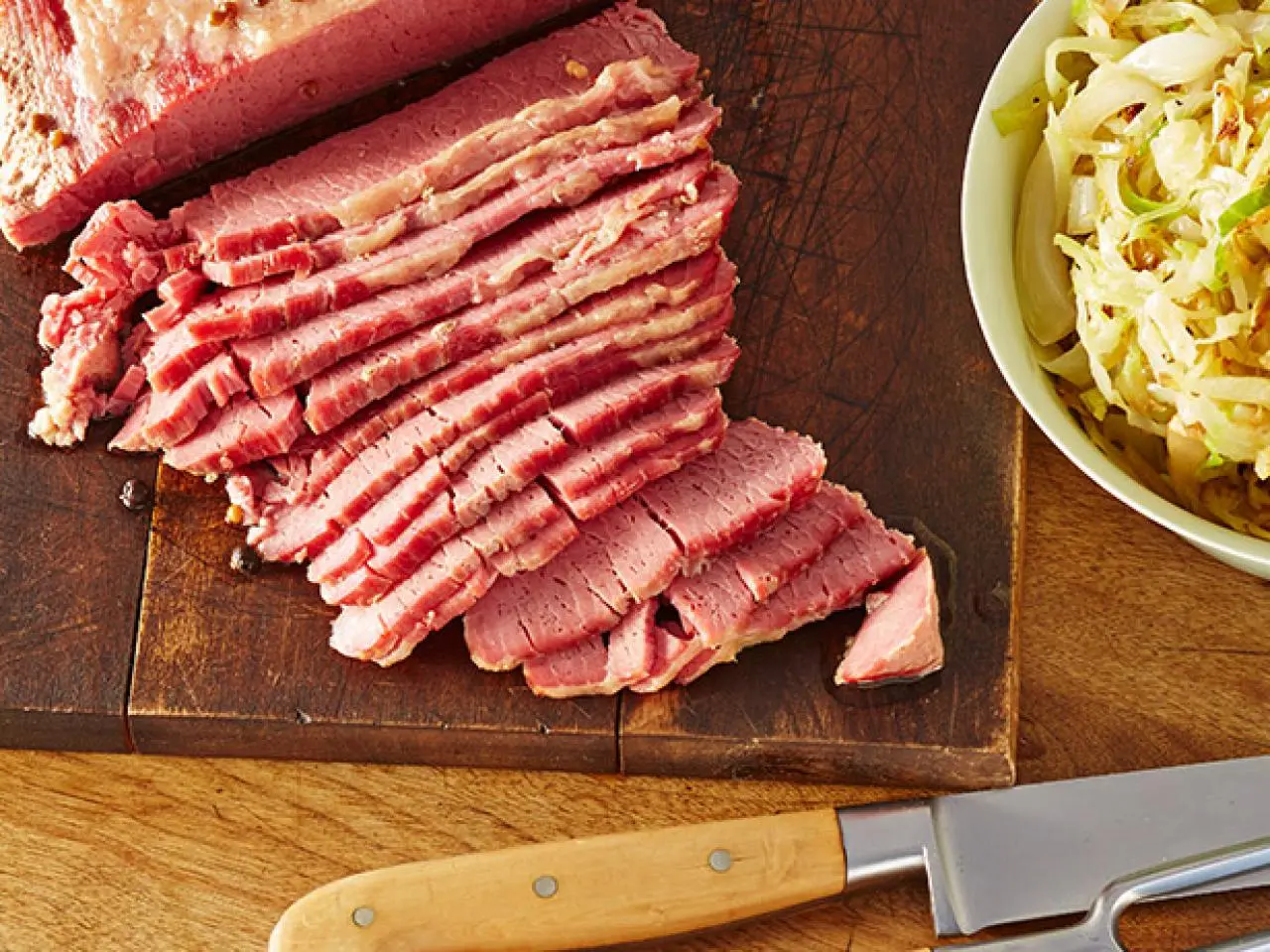 how to cook corned beef jewish style