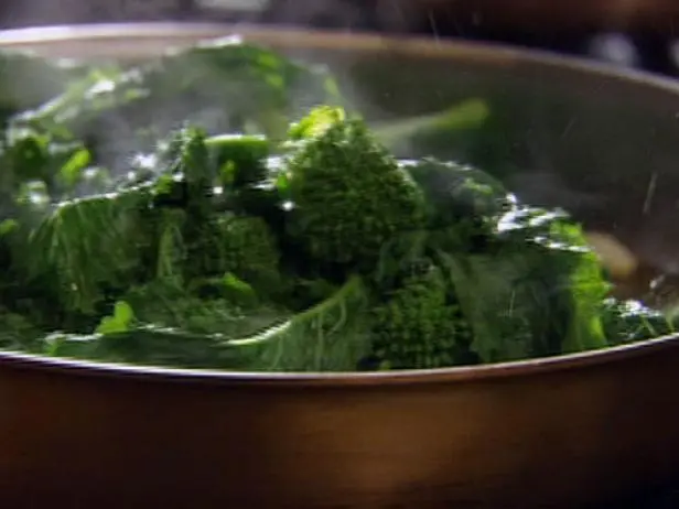 how to cook broccoli rabe on stove