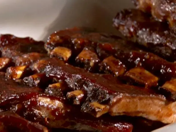 Cherry Cola Glazed Spare Ribs Recipe | Sandra Lee | Food Network