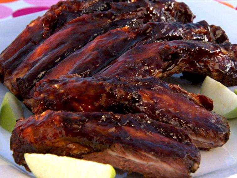 Seattle BBQ Beef Ribs Recipe | Sandra Lee | Food Network