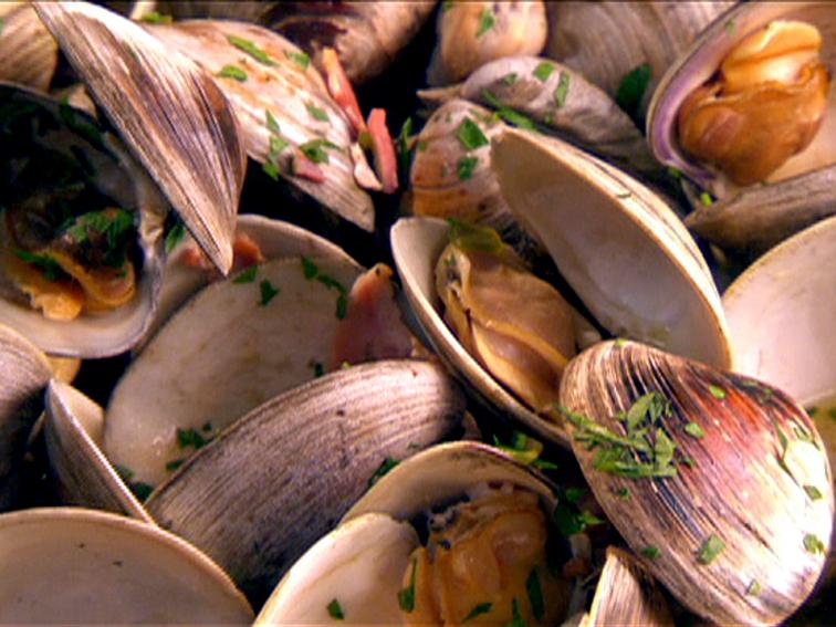 Clams with Pancetta and Scallions Recipe | Robin Miller | Food Network