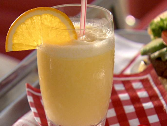 Spiked Orange Smoothie Recipe | Sandra Lee | Food Network