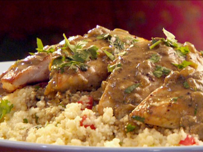 Chicken with Green Curry Sauce Recipe | Robin Miller | Food Network