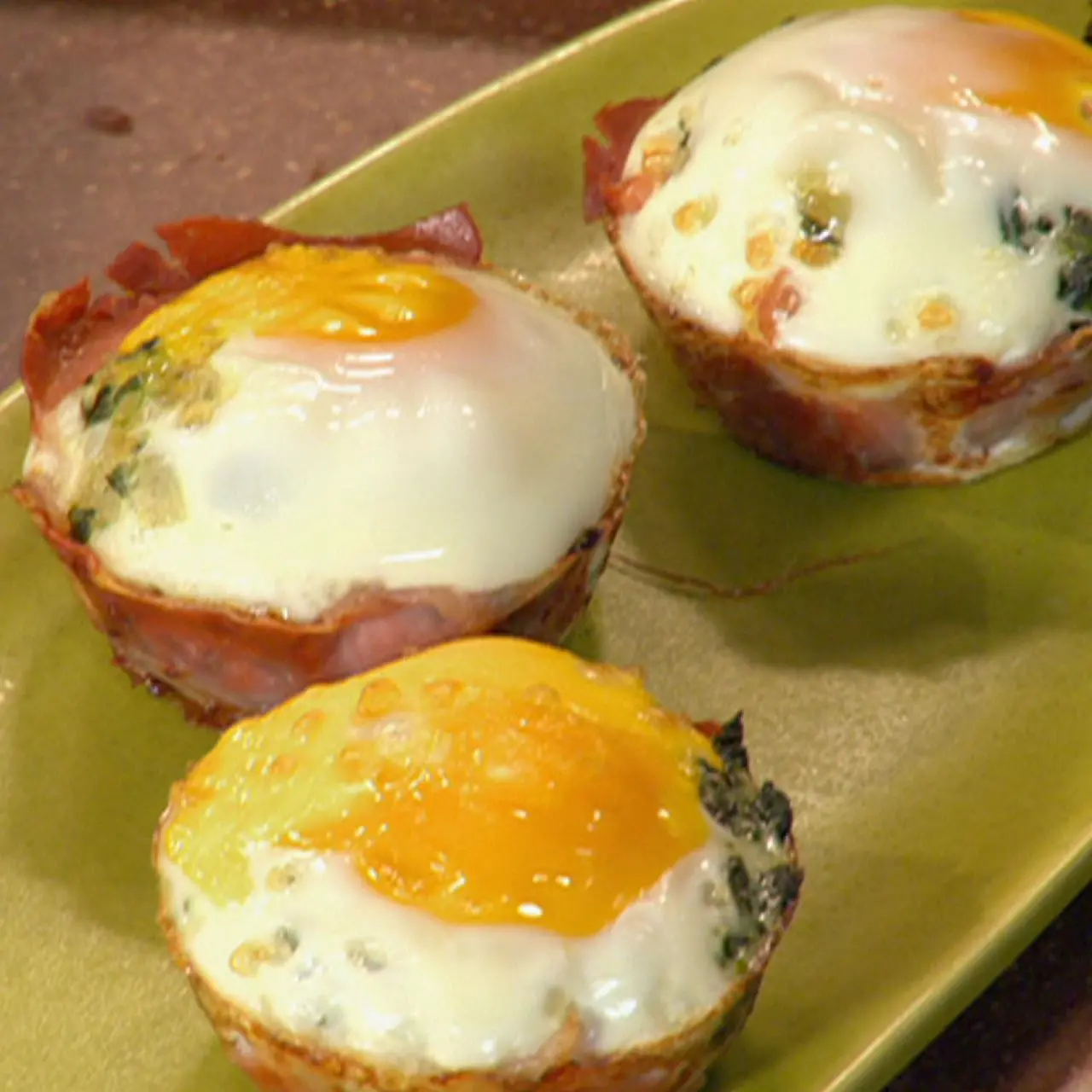 How To Make Green Eggs And Ham Green Eggs And Ham Rolls