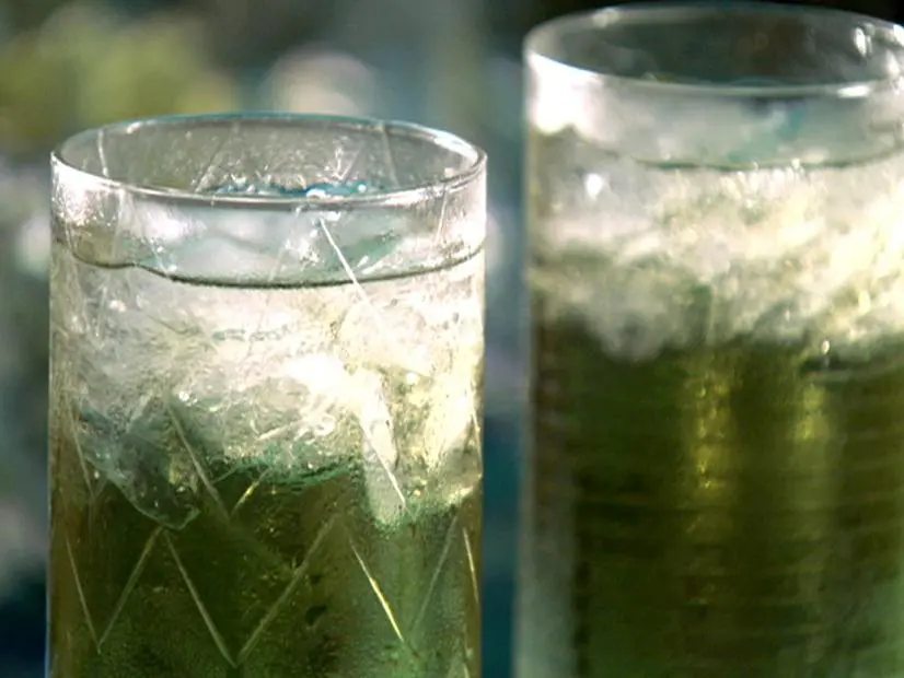 Swamp Water Recipe | Sandra Lee | Food Network