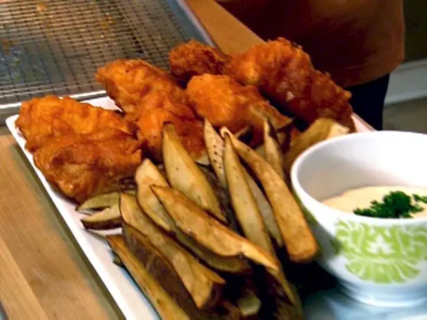 Neely's Fish and Chips Recipe | The Neelys | Food Network