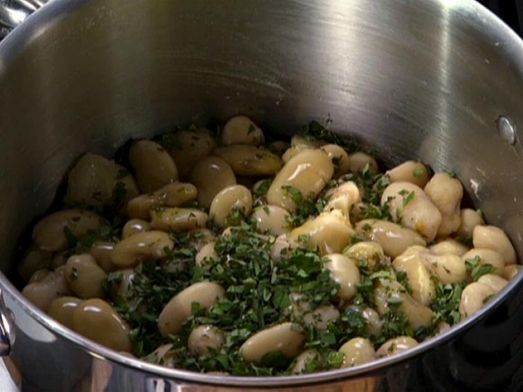 Gigante Beans Recipe | Anne Burrell | Food Network