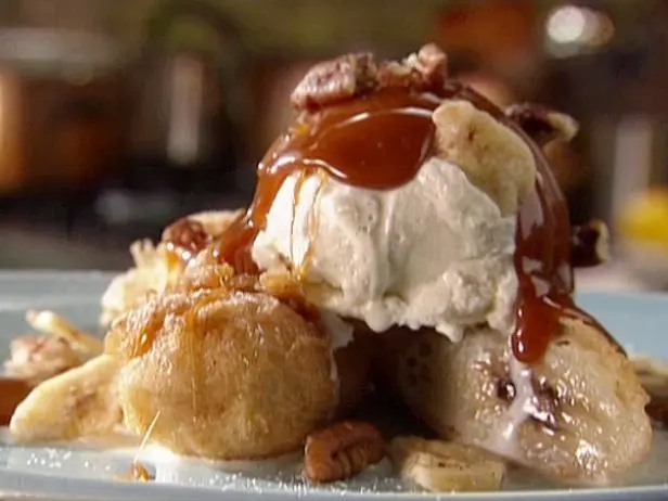 The Ultimate Banana Split Recipe Chef S Resource Recipes