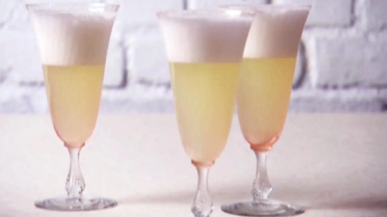 Royal Gin Fizz Recipe | Claire Robinson | Food Network