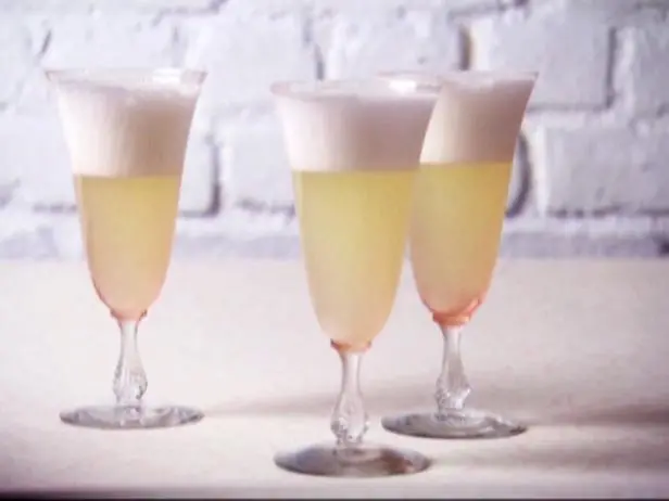 Royal Gin Fizz Recipe | Claire Robinson | Food Network