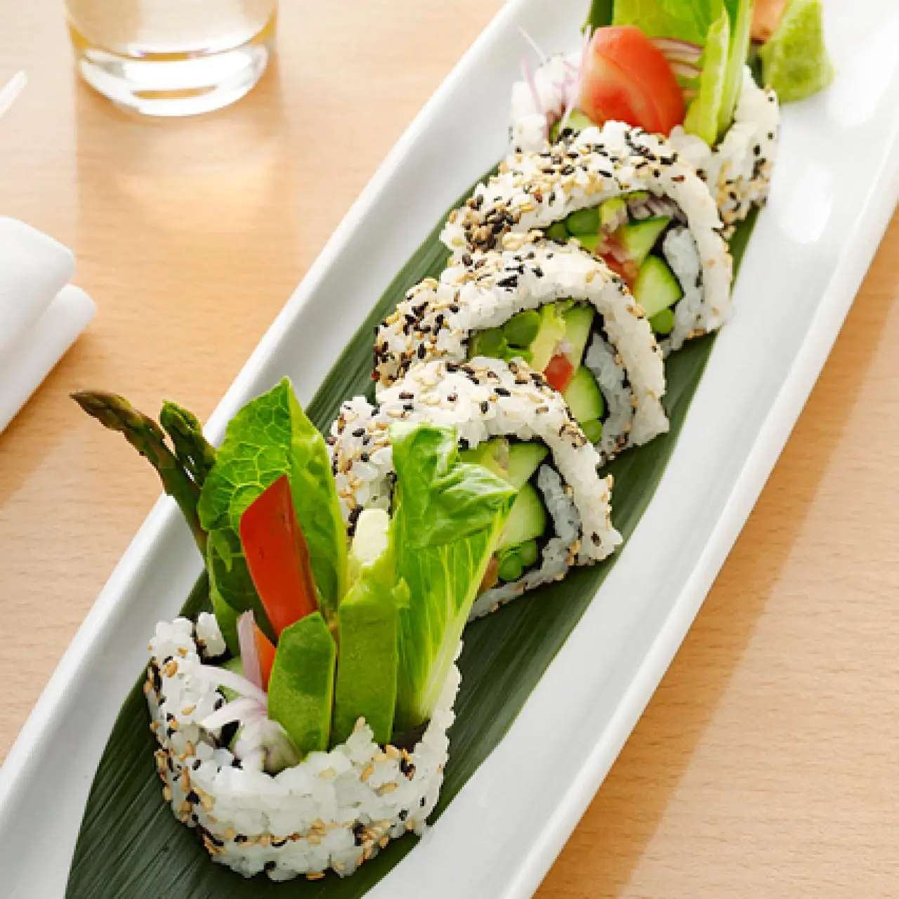 vegetable roll sushi