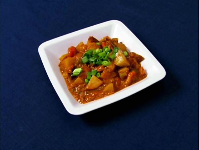 Turtle Stew Recipe | Robert Irvine | Food Network