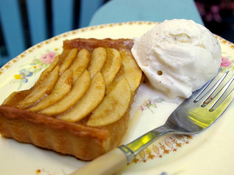 Applesauce Apple Tart Recipe | Food Network