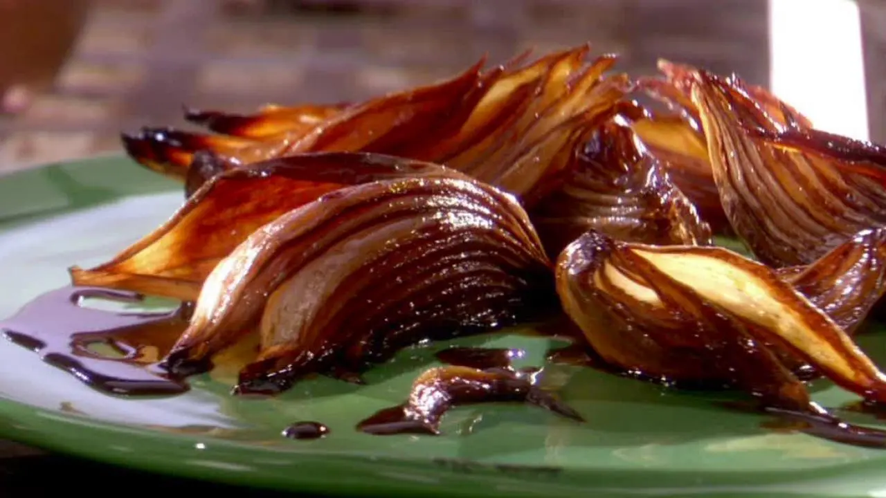 Roasted Balsamic Onions Recipe | Melissa d'Arabian | Food Network