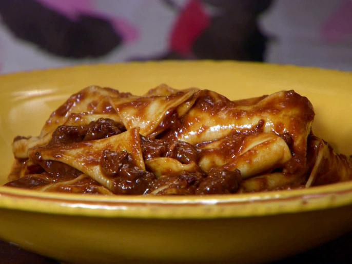 Pappardelle with Wild Boar Ragu Recipe | Anne Burrell | Food Network