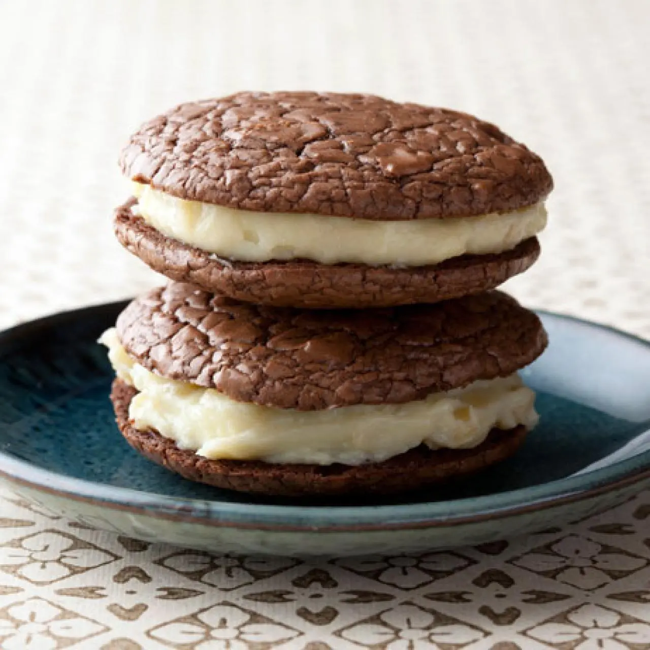 Chocolate Whoopie Pie Recipe