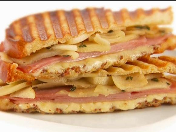 Ham, Gruyere and Apple Panini Recipe | Giada De Laurentiis | Food Network