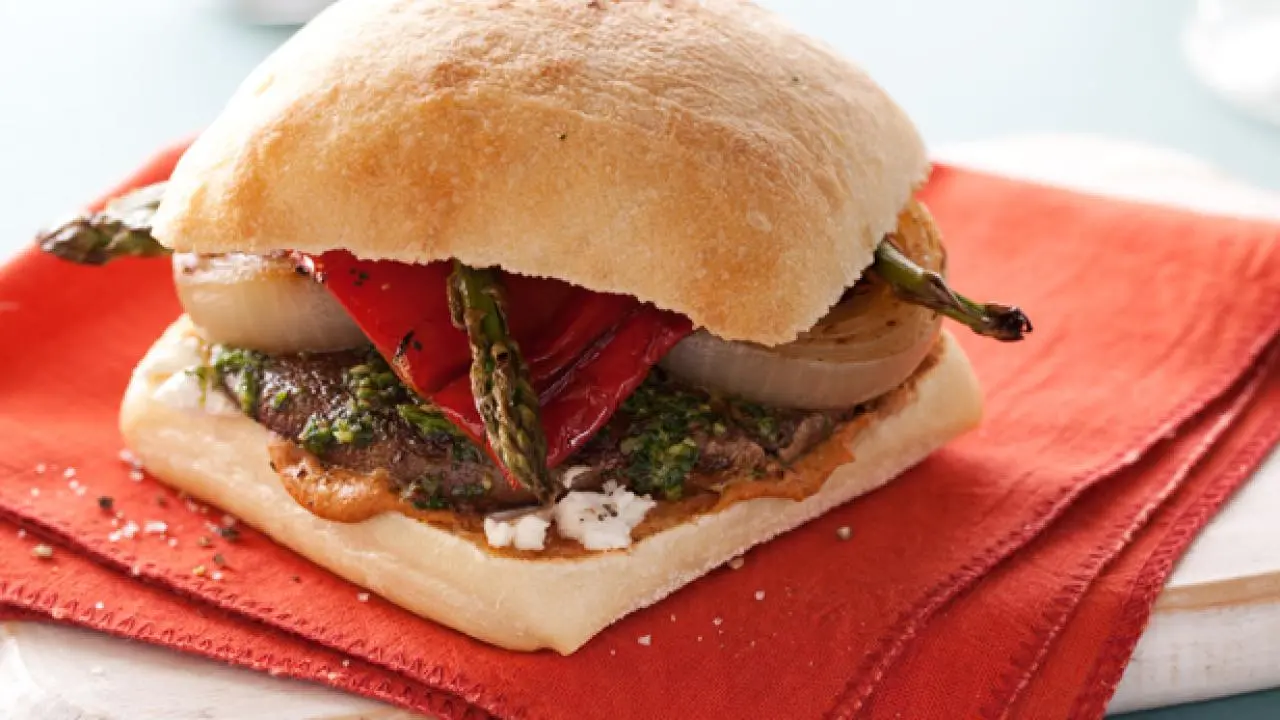 The Girl Burger Recipe | Aida Mollenkamp | Food Network