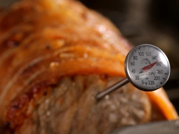 How to Roast Meats: A Step-By-Step Guide : Recipes and Cooking : Food ...