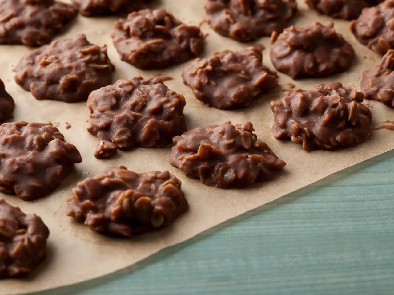 Peanut Butter Chocolate No Bake Cookies