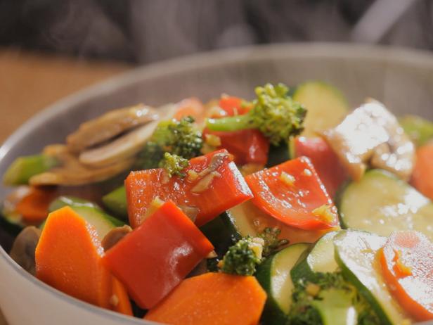 How to Stir-Fry: A Step-by-Step Guide : Recipes and Cooking : Food ...
