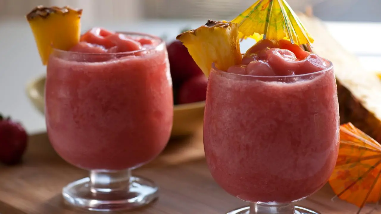 Strawberry Colada Cocktail