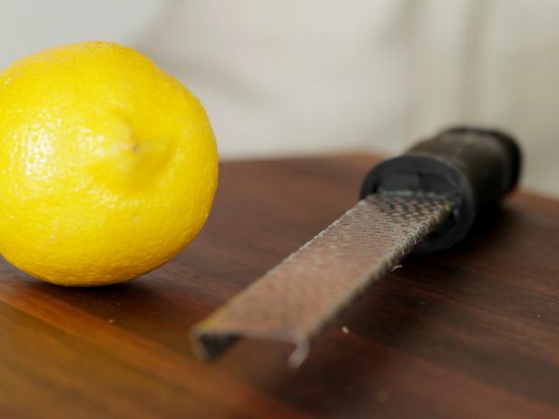 How to Zest Citrus Fruit : Food Network | Help Around the Kitchen ...