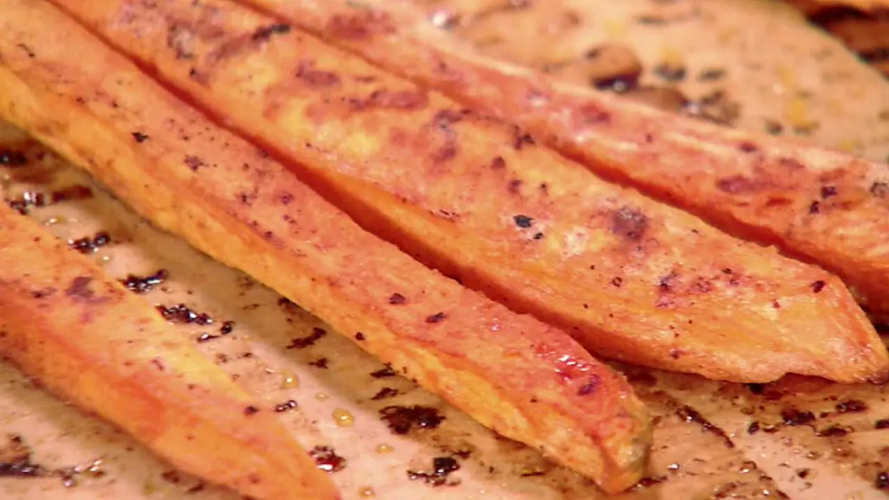 Roasted Sweet Potato Fries Recipe | Claire Robinson | Food Network
