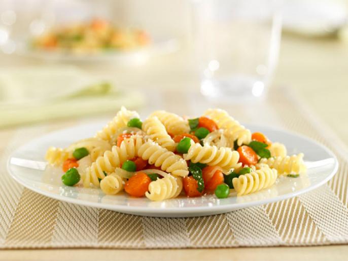 Mini Rotini with Carrots and Peas Recipe | Food Network