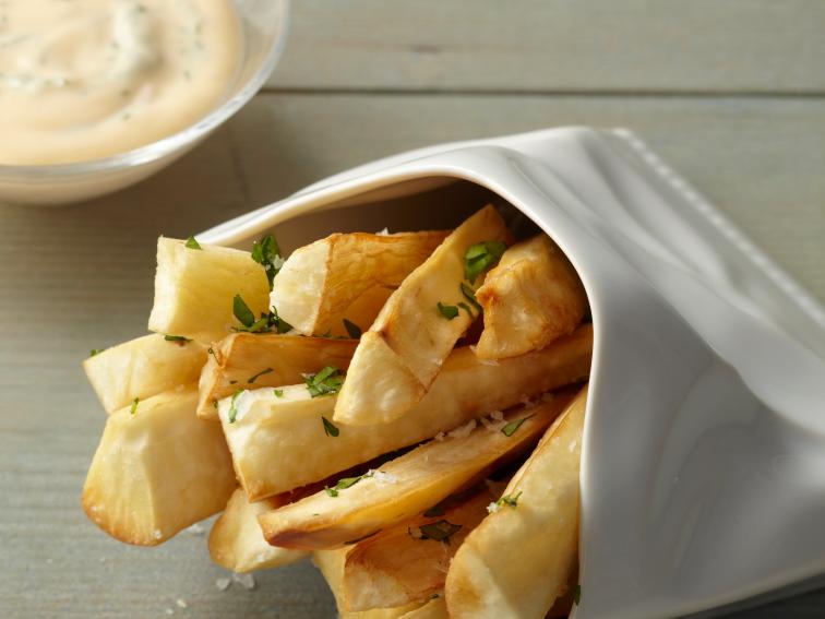 Yuca Fries with Sriracha-Lime Mayo Recipe | Food Network Kitchen | Food ...
