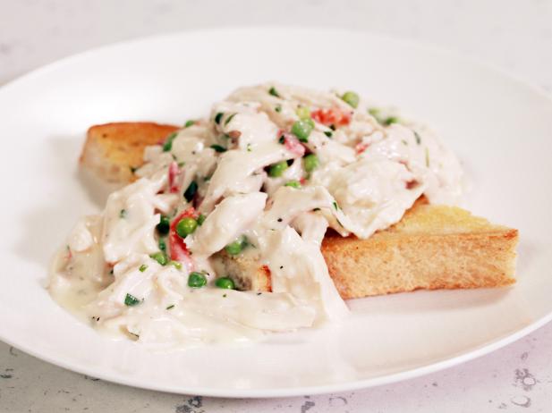 Hot Open-Faced Creamed Chicken with Tarragon Recipe | Rachael Ray ...