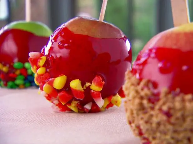 Red Candy Apple Slices Recipe | Trisha Yearwood | Food Network