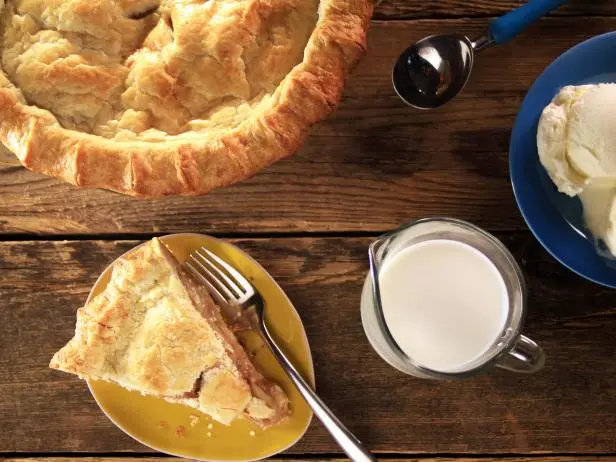 how high to cook apple pie