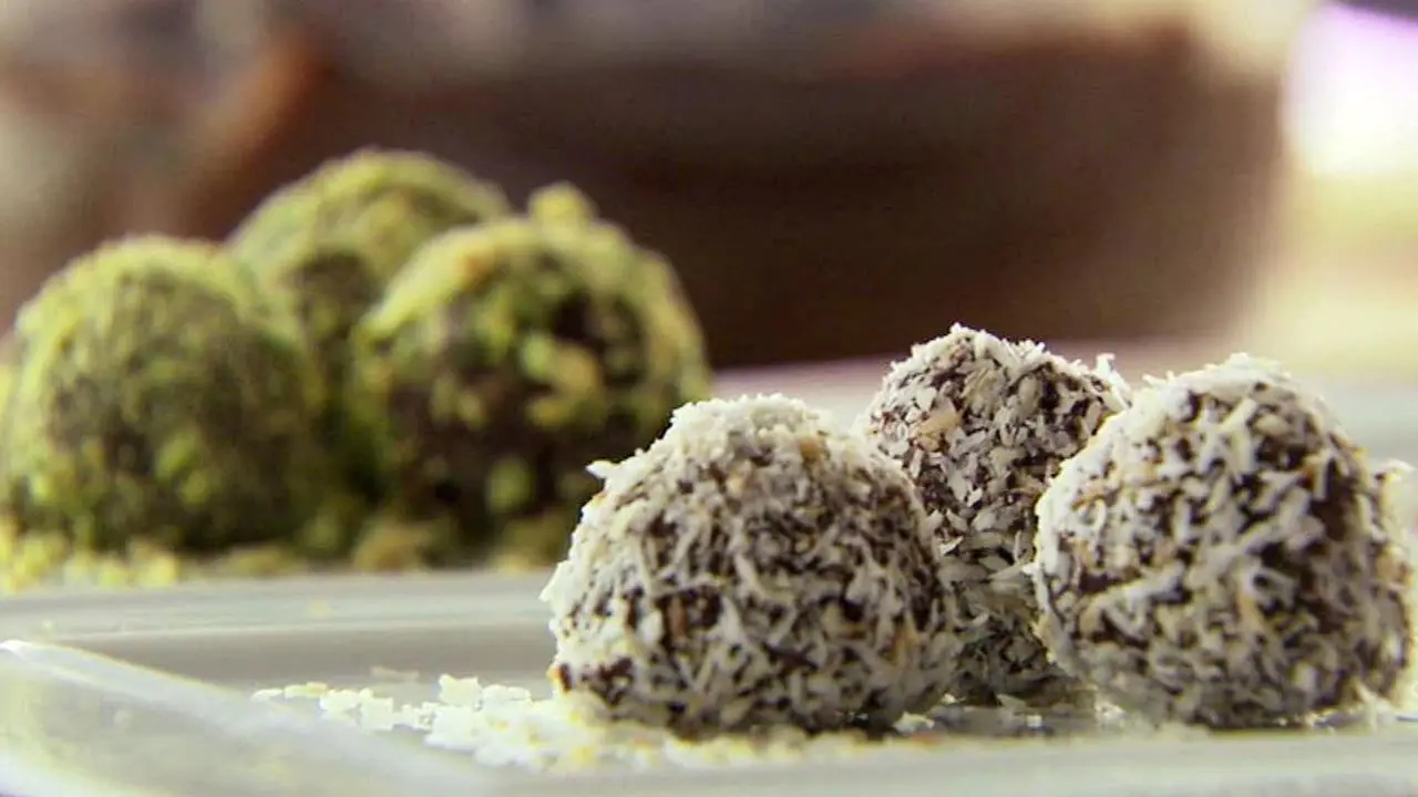 Spicy Chocolate Truffles Recipe | Sandra Lee | Food Network
