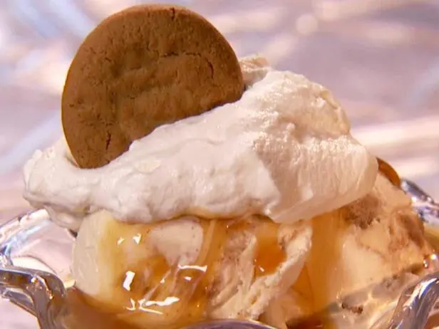 Bourbon Brown Sugar Sundae Recipe | The Neelys | Food Network