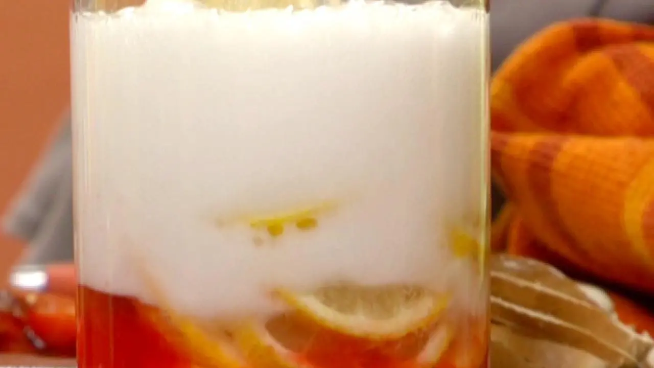 Italian Sangria Recipe | Rachael Ray | Food Network